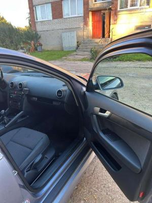 Pelēks Audi A3 2005 Joniškis, ar dzinēja tilpumu 1.98 L un nobraukumu 281 tūkst. km par 1200 €, foto 12 vietnē AUTOMOTO.COM.LV