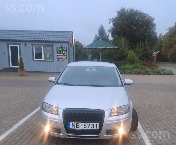 Grey Audi A3 2005 in Riga, with an engine capacity of 2.00 L and mileage of 298 thousand km for 1750 €, photo 1 on AUTOMOTO.COM.LV