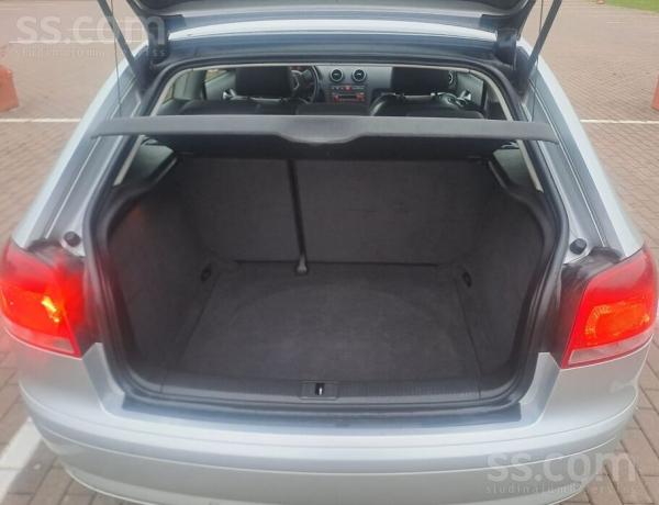 Grey Audi A3 2005 in Riga, with an engine capacity of 2.00 L and mileage of 298 thousand km for 1750 €, photo 7 on AUTOMOTO.COM.LV