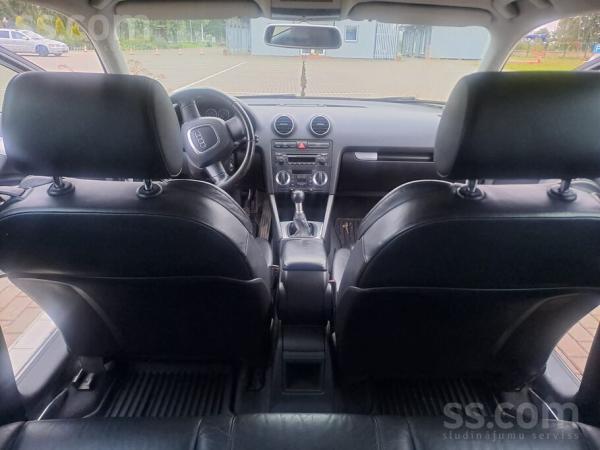 Grey Audi A3 2005 in Riga, with an engine capacity of 2.00 L and mileage of 298 thousand km for 1750 €, photo 8 on AUTOMOTO.COM.LV
