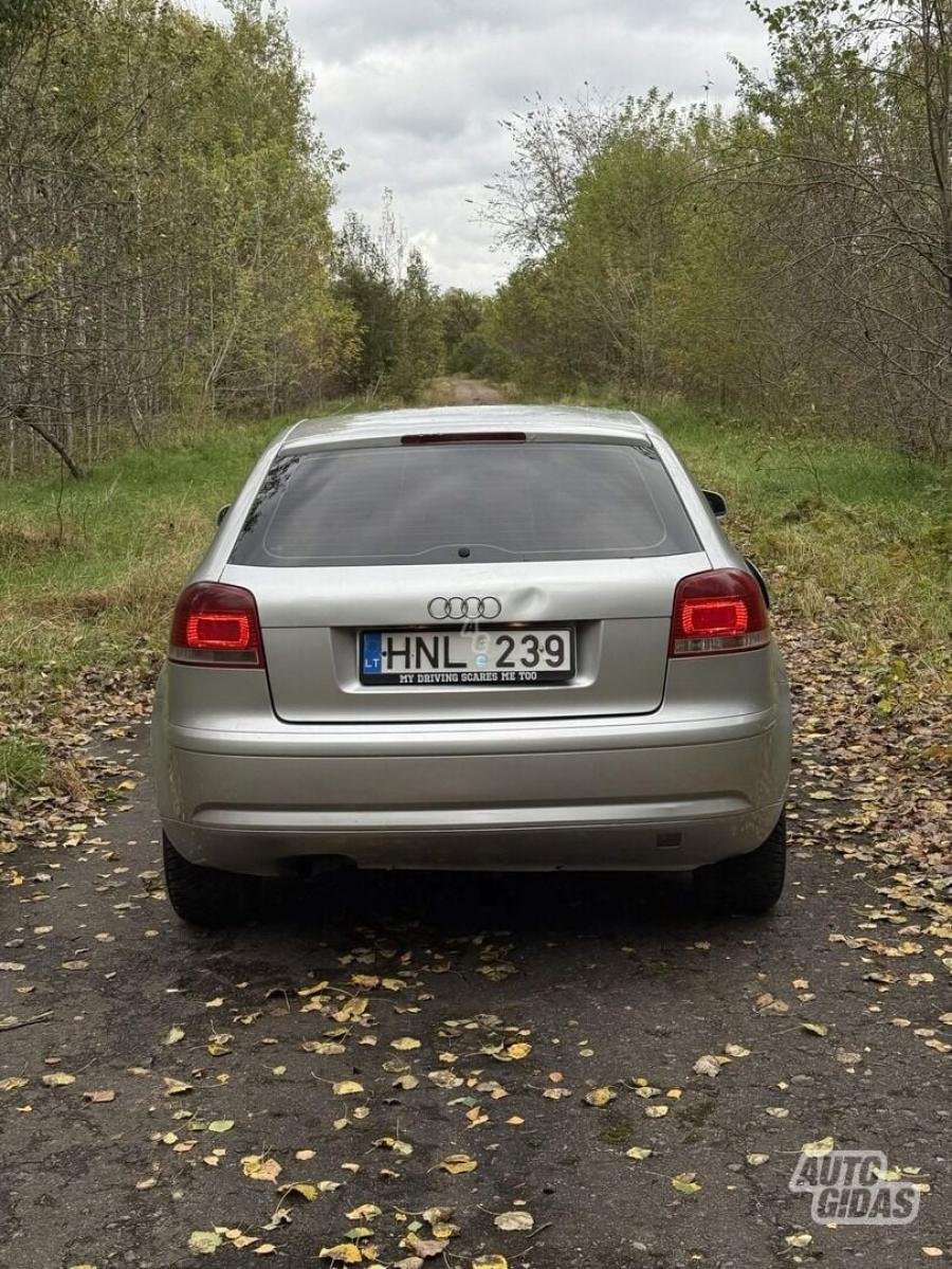 Pelēks Audi A3 2005 Vievis, ar dzinēja tilpumu 2.00 L un nobraukumu 470 tūkst. km par 950 €, foto 6 vietnē AUTOMOTO.COM.LV