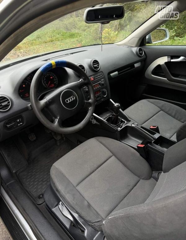 Audi A3 2005 in Vievis on AUTOMOTO.COM.LV Grey Audi A3 2005 in Vievis, with an engine capacity of 2.00 L and mileage of 470 thousand km for 950 β¬, photo 8 on AUTOMOTO.COM.LV