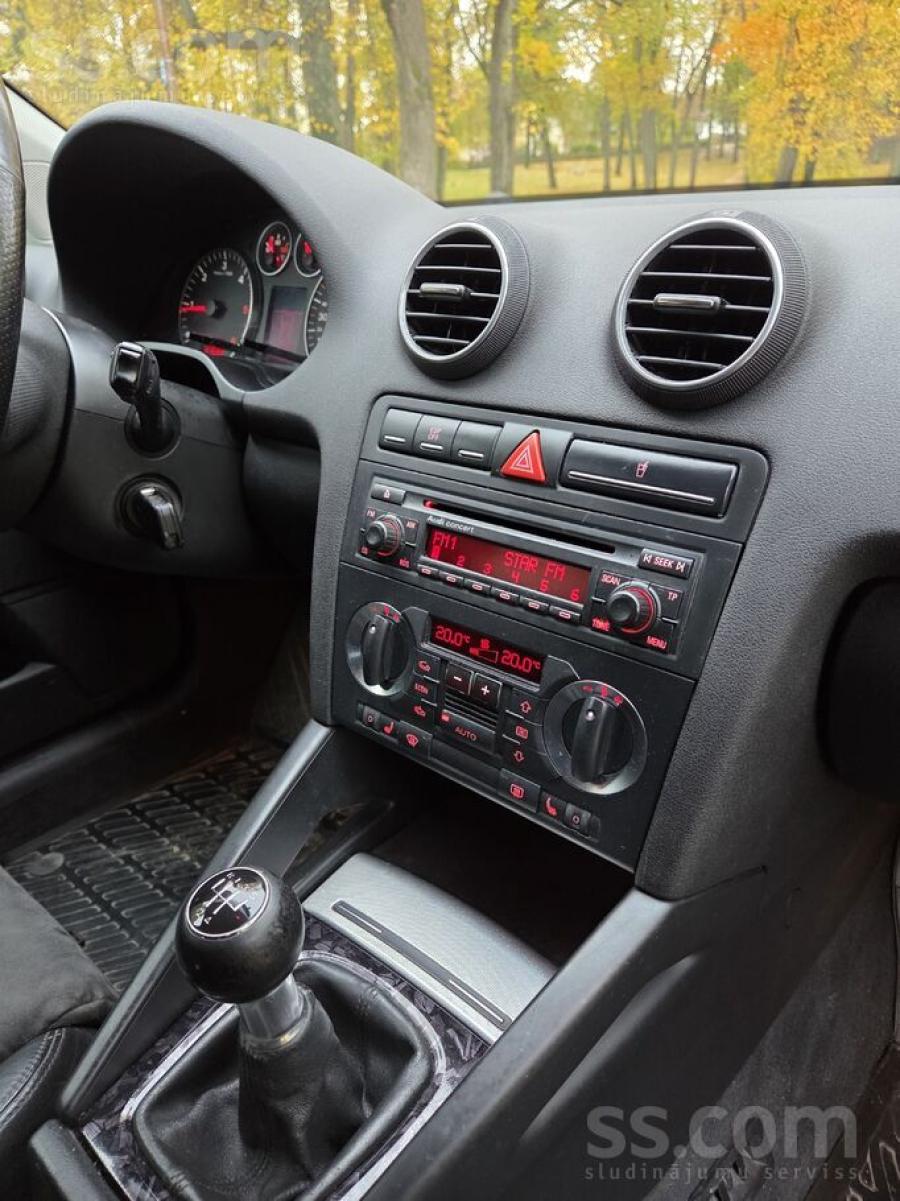 Pelēks Audi A3 2005 Cēsis, ar dzinēja tilpumu 1.90 L un nobraukumu 325 tūkst. km par 2750 €, foto 10 vietnē AUTOMOTO.COM.LV