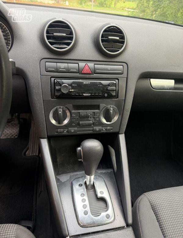 Grey Audi A3 2005 in Vilnius, with an engine capacity of 1.60 L and mileage of 255 thousand km for 1850 €, photo 9 on AUTOMOTO.COM.LV