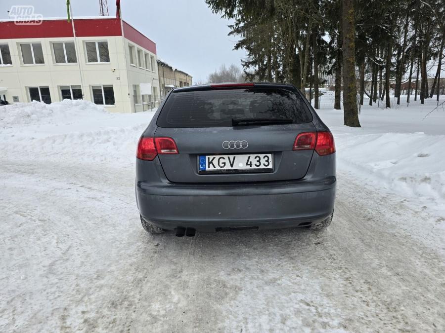 Pelēks Audi A3 2006 Radviliškis, ar dzinēja tilpumu 2.00 L un nobraukumu 353 tūkst. km par 2100 €, foto 10 vietnē AUTOMOTO.COM.LV