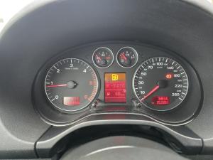 Pelēks Audi A3 2006 Radviliškis, ar dzinēja tilpumu 2.00 L un nobraukumu 353 tūkst. km par 2100 €, foto 19 vietnē AUTOMOTO.COM.LV