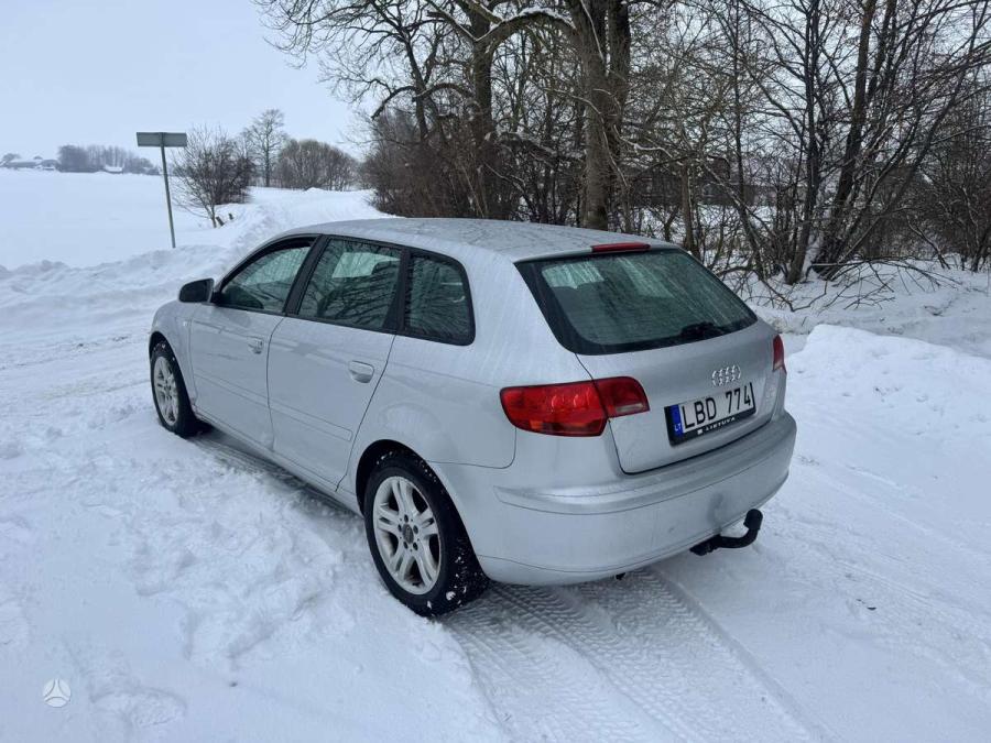 Grey Audi A3 2006 in Siauliai, with an engine capacity of 1.60 L and mileage of 255 thousand km for 2050 €, photo 2 on AUTOMOTO.COM.LV