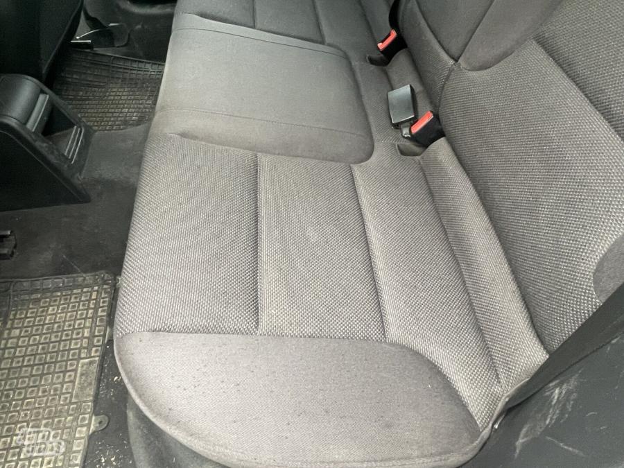 Grey Audi A3 2006 in Vilnius, with an engine capacity of 2.00 L and mileage of 252 thousand km for 3000 €, photo 9 on AUTOMOTO.COM.LV