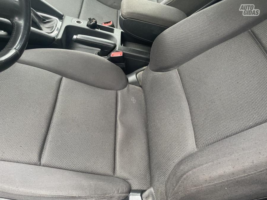 Grey Audi A3 2006 in Vilnius, with an engine capacity of 2.00 L and mileage of 252 thousand km for 3000 €, photo 12 on AUTOMOTO.COM.LV