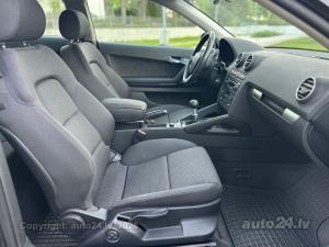 Pelēks Audi A3 2006 Tallina, ar dzinēja tilpumu 2.00 L un nobraukumu 362 tūkst. km par 2890 €, foto 9 vietnē AUTOMOTO.COM.LV