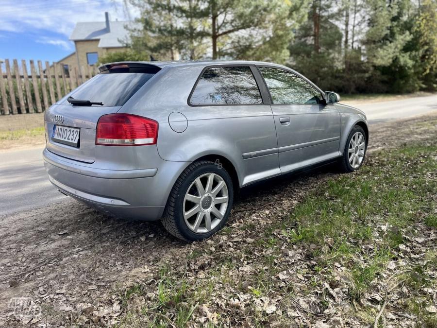 Grey Audi A3 2006 in Vilnius, with an engine capacity of 2.00 L and mileage of 287 thousand km for 2300 €, photo 4 on AUTOMOTO.COM.LV