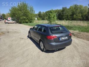 Pelēks Audi A3 2006 Rīga, ar dzinēja tilpumu 2.00 L un nobraukumu 344 tūkst. km par 2850 €, foto 4 vietnē AUTOMOTO.COM.LV
