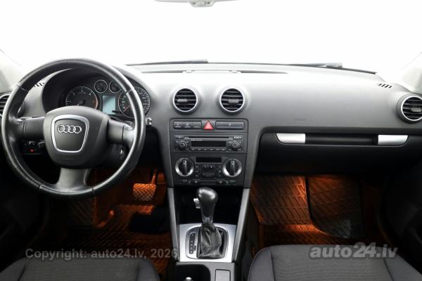 Pelēks Audi A3 2006 Tallina, ar dzinēja tilpumu 2.00 L un nobraukumu 317 tūkst. km par 2299 €, foto 5 vietnē AUTOMOTO.COM.LV