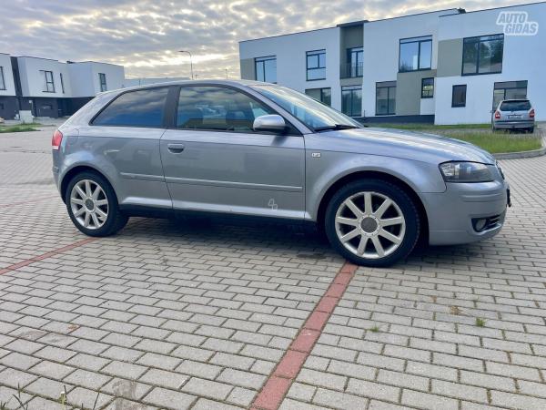 Pelēks Audi A3 2006 Viļņa, ar dzinēja tilpumu 2.00 L un nobraukumu 287 tūkst. km par 2200 €, foto 8 vietnē AUTOMOTO.COM.LV