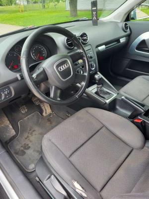 Pelēks Audi A3 2006 Širvintos, ar dzinēja tilpumu 1.90 L un nobraukumu 345 tūkst. km par 1000 €, foto 8 vietnē AUTOMOTO.COM.LV