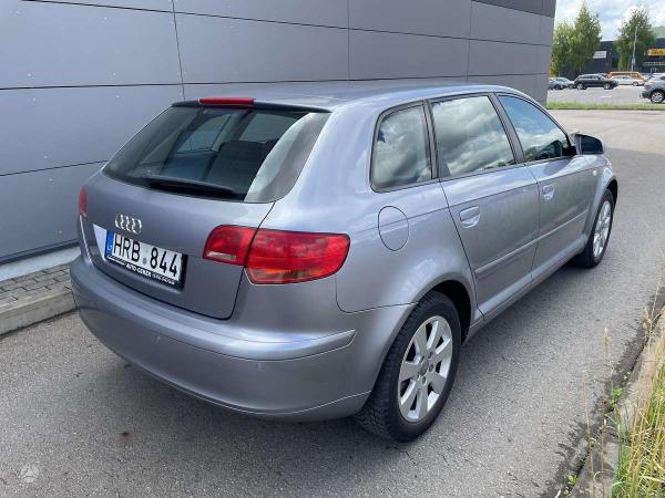 Pelēks Audi A3 2006 Telšiai, ar dzinēja tilpumu 1.97 L un nobraukumu 290 tūkst. km par 3650 €, foto 4 vietnē AUTOMOTO.COM.LV