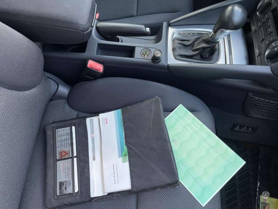 Pelēks Audi A3 2006 Telšiai, ar dzinēja tilpumu 1.97 L un nobraukumu 290 tūkst. km par 3650 €, foto 18 vietnē AUTOMOTO.COM.LV