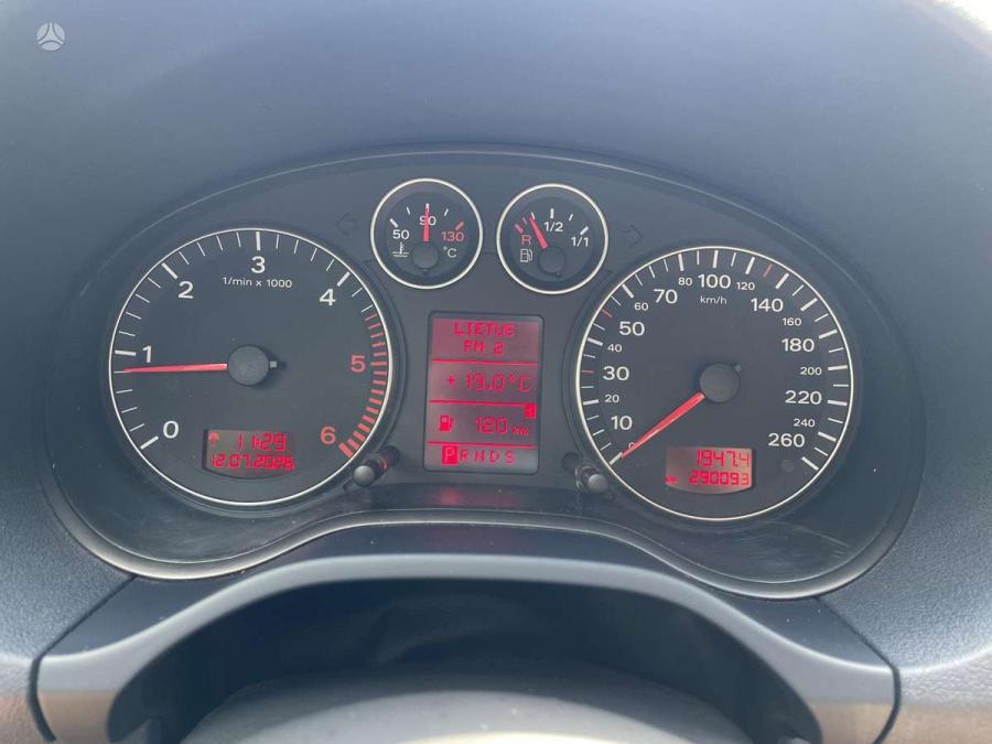 Pelēks Audi A3 2006 Telšiai, ar dzinēja tilpumu 1.97 L un nobraukumu 290 tūkst. km par 3650 €, foto 22 vietnē AUTOMOTO.COM.LV