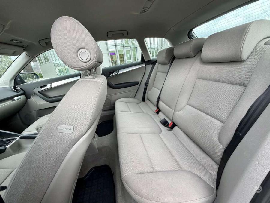 Grey Audi A3 2006 in Vilnius, with an engine capacity of 1.90 L and mileage of 315 thousand km for 2350 €, photo 9 on AUTOMOTO.COM.LV