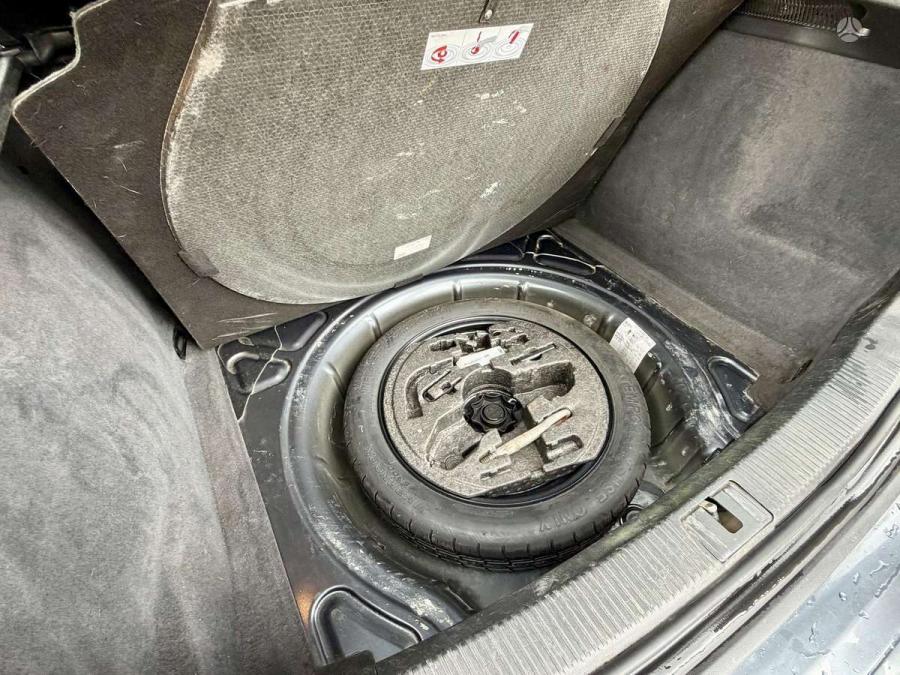 Grey Audi A3 2006 in Vilnius, with an engine capacity of 1.90 L and mileage of 315 thousand km for 2350 €, photo 11 on AUTOMOTO.COM.LV
