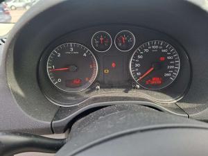 Pelēks Audi A3 2006 Plungė, ar dzinēja tilpumu 1.90 L un nobraukumu 344 tūkst. km par 2650 €, foto 18 vietnē AUTOMOTO.COM.LV