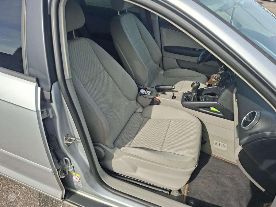 Pelēks Audi A3 2006 Plungė, ar dzinēja tilpumu 1.90 L un nobraukumu 344 tūkst. km par 2650 €, foto 22 vietnē AUTOMOTO.COM.LV