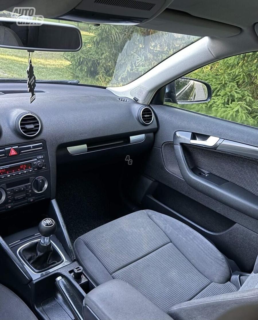 Pelēks Audi A3 2006 Vievis, ar dzinēja tilpumu 2.00 L un nobraukumu 420 tūkst. km par 1400 €, foto 14 vietnē AUTOMOTO.COM.LV