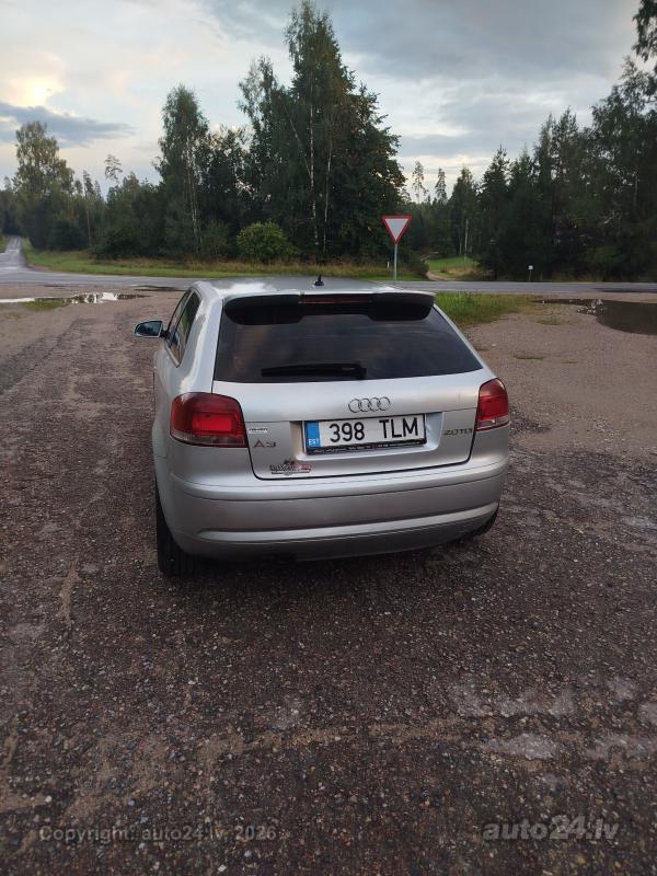Pelēks Audi A3 2006 Tallina, ar dzinēja tilpumu 2.00 L un nobraukumu 0 tūkst. km par 1800 €, foto 7 vietnē AUTOMOTO.COM.LV