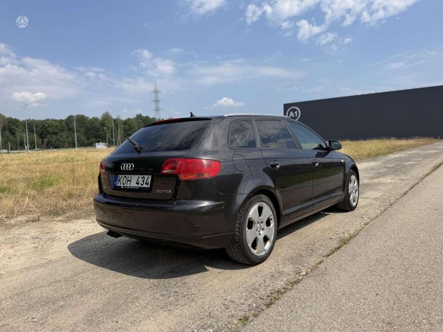 Pelēks Audi A3 2006 Kauņa, ar dzinēja tilpumu 1.97 L un nobraukumu 350 tūkst. km par 2399 €, foto 5 vietnē AUTOMOTO.COM.LV