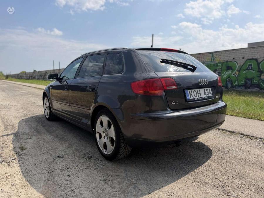 Pelēks Audi A3 2006 Kauņa, ar dzinēja tilpumu 1.97 L un nobraukumu 350 tūkst. km par 2399 €, foto 6 vietnē AUTOMOTO.COM.LV