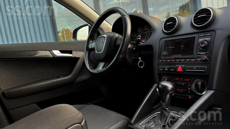 Pelēks Audi A3 2006 Rīga, ar dzinēja tilpumu 2.00 L un nobraukumu 310 tūkst. km par 2950 €, foto 21 vietnē AUTOMOTO.COM.LV