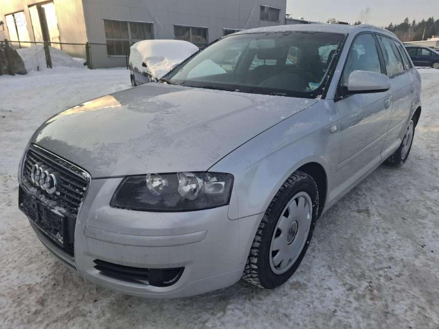 Grey Audi A3 2007 in Utena, with an engine capacity of 1.39 L and mileage of 226 thousand km for 2250 €, photo 1 on AUTOMOTO.COM.LV
