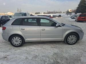 Grey Audi A3 2007 in Utena, with an engine capacity of 1.39 L and mileage of 226 thousand km for 2250 €, photo 6 on AUTOMOTO.COM.LV