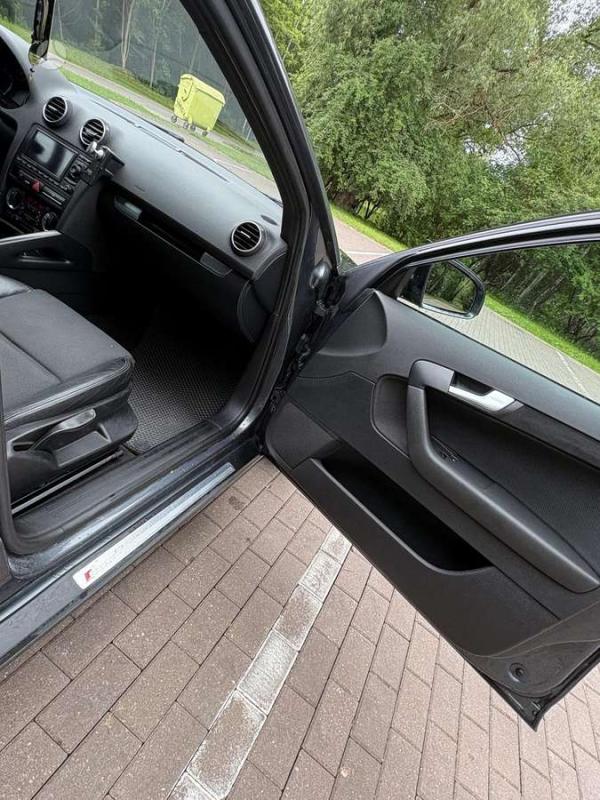 Pelēks Audi A3 2007 Utena, ar dzinēja tilpumu 1.97 L un nobraukumu 304 tūkst. km par 2400 €, foto 6 vietnē AUTOMOTO.COM.LV