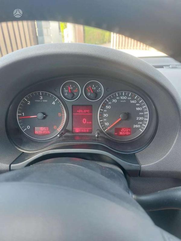 Pelēks Audi A3 2007 Vilkaviškis, ar dzinēja tilpumu 1.90 L un nobraukumu 366 tūkst. km par 2700 €, foto 7 vietnē AUTOMOTO.COM.LV