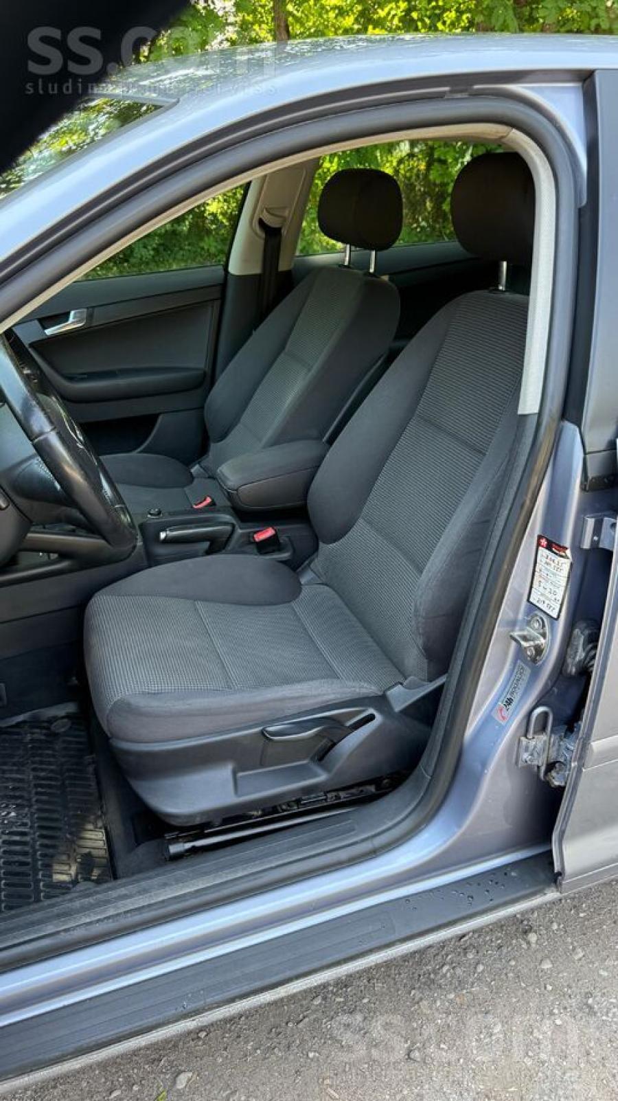 Grey Audi A3 2007 in Saldus, with an engine capacity of 1.90 L and mileage of 210 thousand km for 2200 €, photo 12 on AUTOMOTO.COM.LV