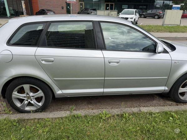 Pelēks Audi A3 2007 Kauņa, ar dzinēja tilpumu 1.60 L un nobraukumu 268 tūkst. km par 3000 €, foto 3 vietnē AUTOMOTO.COM.LV