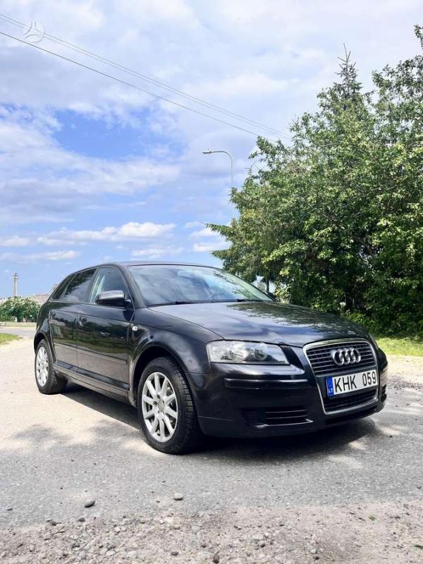 Pelēks Audi A3 2007 Viļņa, ar dzinēja tilpumu 1.90 L un nobraukumu 301 tūkst. km par 2600 €, foto 1 vietnē AUTOMOTO.COM.LV