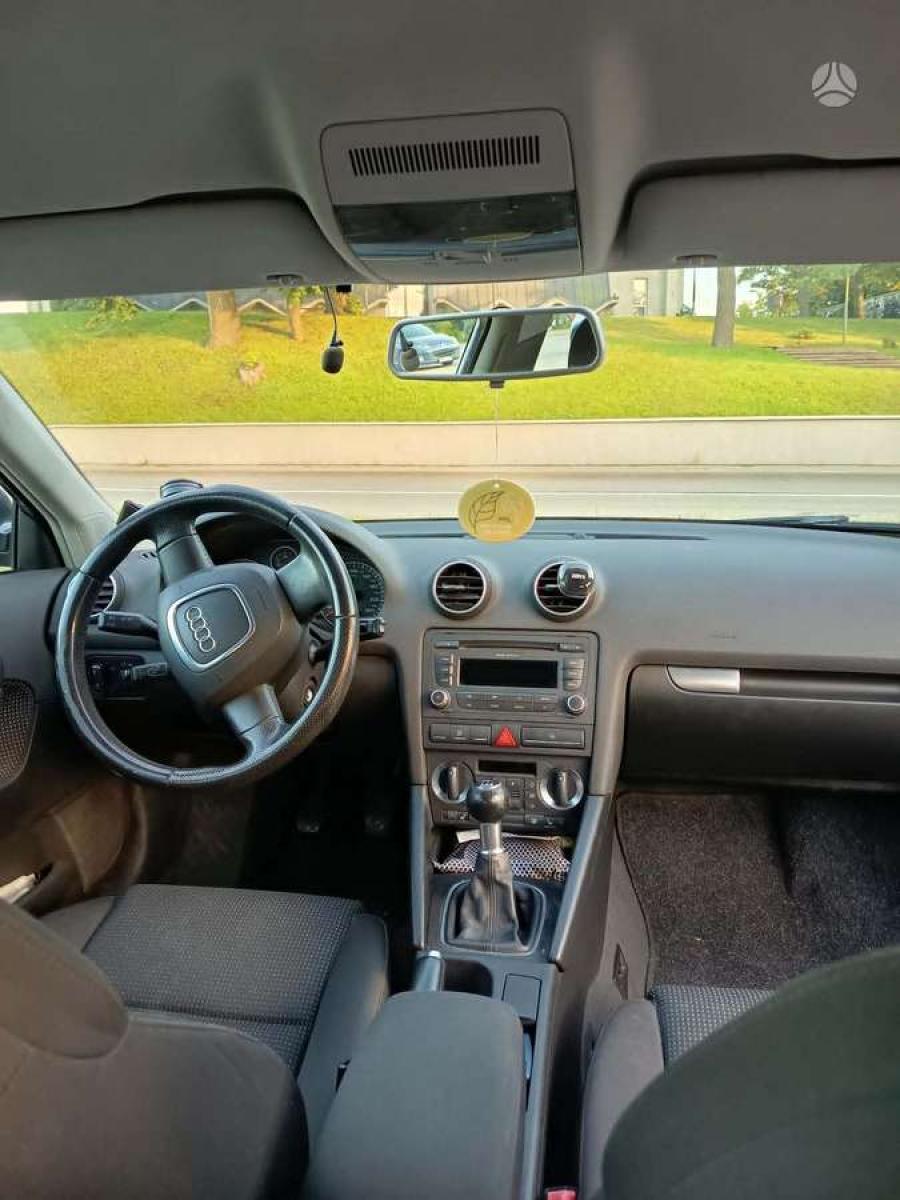 Pelēks Audi A3 2007 Klaipėda, ar dzinēja tilpumu 1.60 L un nobraukumu 254 tūkst. km par 1900 €, foto 3 vietnē AUTOMOTO.COM.LV