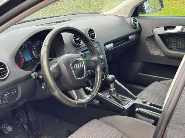 Pelēks Audi A3 2007 Viļņa, ar dzinēja tilpumu 1.90 L un nobraukumu 330 tūkst. km par 2150 €, foto 10 vietnē AUTOMOTO.COM.LV