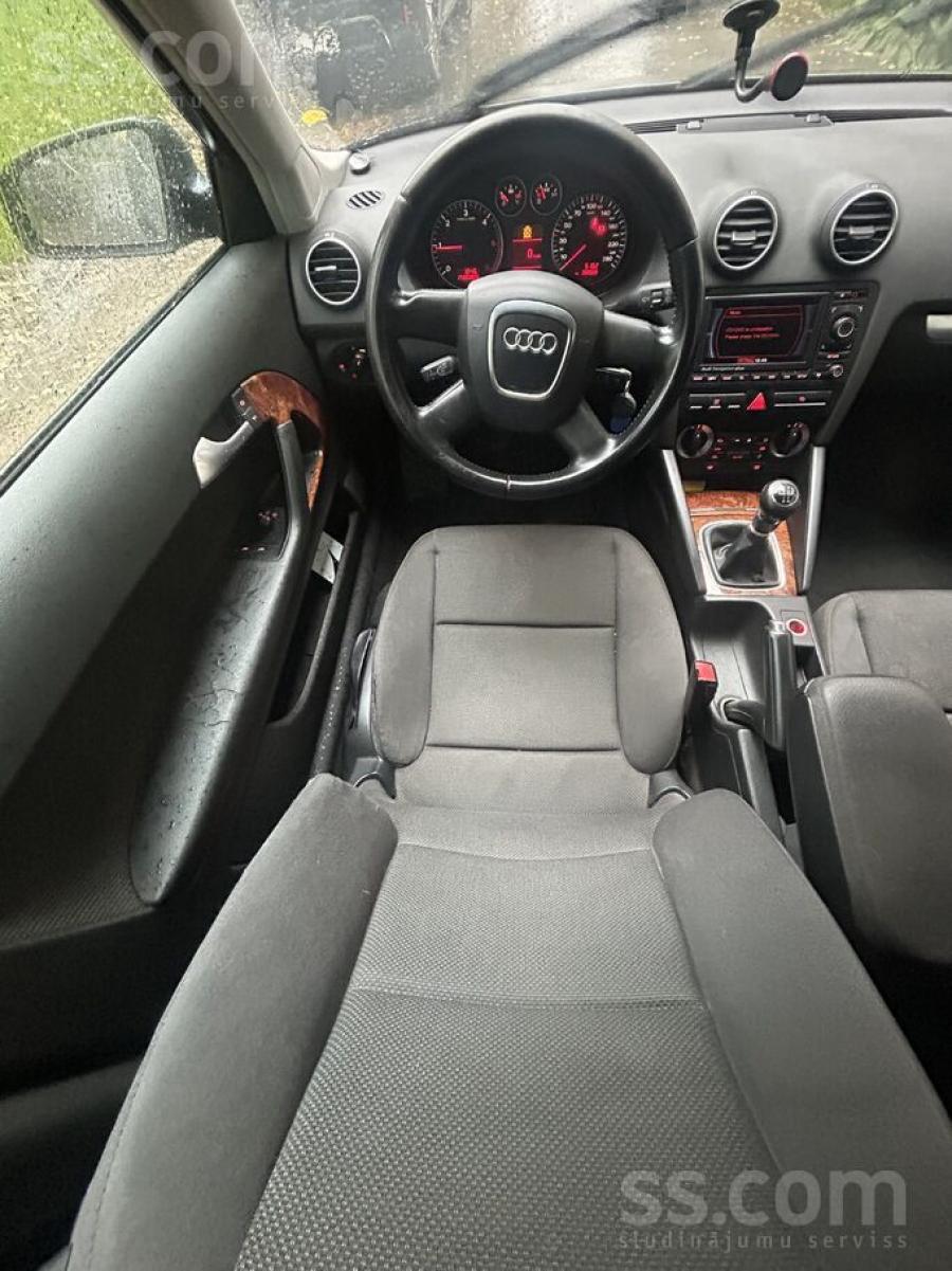 Pelēks Audi A3 2007 Rīga, ar dzinēja tilpumu 1.90 L un nobraukumu 390 tūkst. km par 1900 €, foto 9 vietnē AUTOMOTO.COM.LV