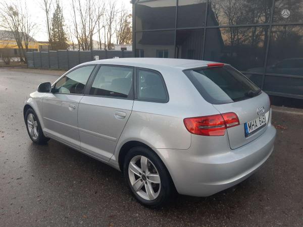 Pelēks Audi A3 2008 Kauņa, ar dzinēja tilpumu 1.60 L un nobraukumu 200 tūkst. km par 4400 €, foto 5 vietnē AUTOMOTO.COM.LV