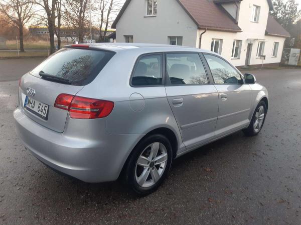 Pelēks Audi A3 2008 Kauņa, ar dzinēja tilpumu 1.60 L un nobraukumu 200 tūkst. km par 4400 €, foto 6 vietnē AUTOMOTO.COM.LV