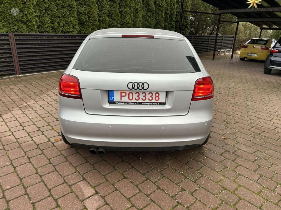 Pelēks Audi A3 2008 Kauņa, ar dzinēja tilpumu 1.98 L un nobraukumu 202 tūkst. km par 5880 €, foto 4 vietnē AUTOMOTO.COM.LV