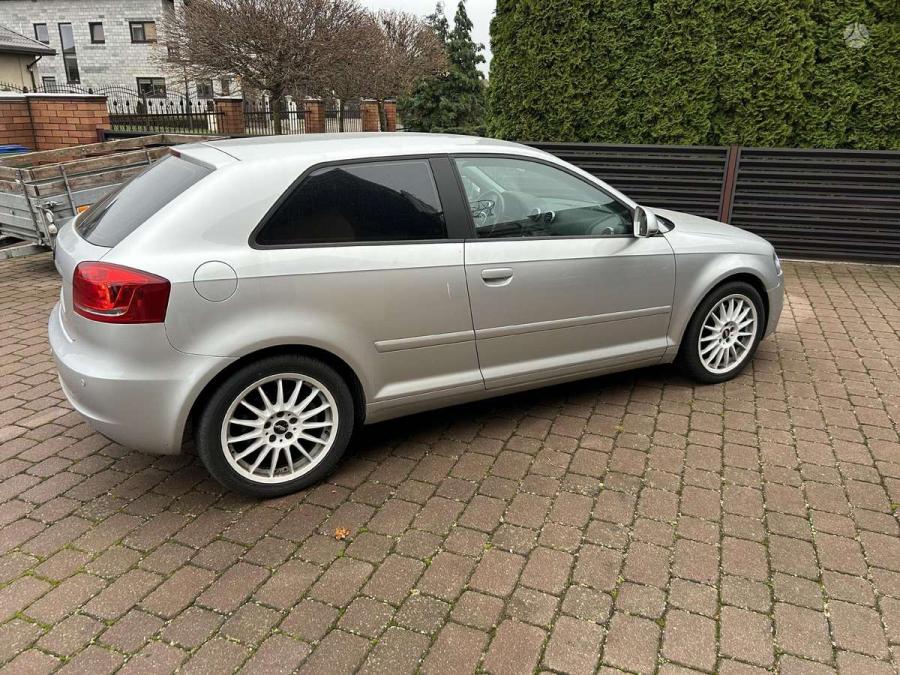 Pelēks Audi A3 2008 Kauņa, ar dzinēja tilpumu 1.98 L un nobraukumu 202 tūkst. km par 5880 €, foto 6 vietnē AUTOMOTO.COM.LV