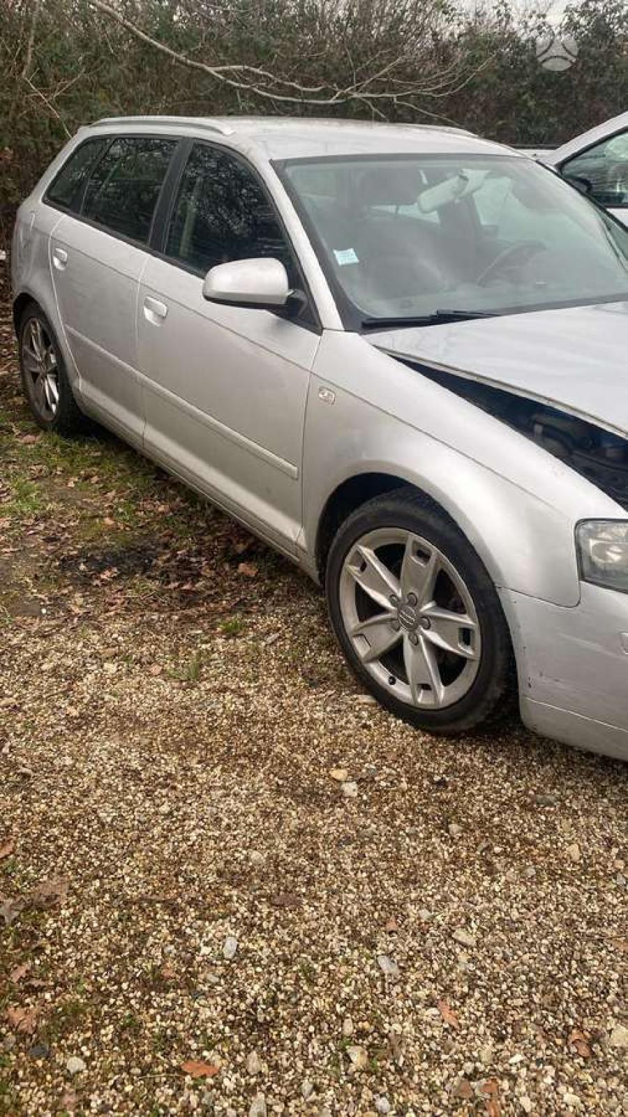 Pelēks Audi A3 2008 Tauragė, ar dzinēja tilpumu 1.97 L un nobraukumu 270 tūkst. km par 1800 €, foto 1 vietnē AUTOMOTO.COM.LV