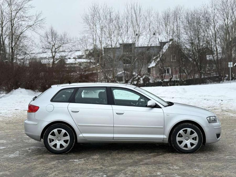 Grey Audi A3 2008 in Vilnius, with an engine capacity of 1.90 L and mileage of 288 thousand km for 3900 €, photo 4 on AUTOMOTO.COM.LV