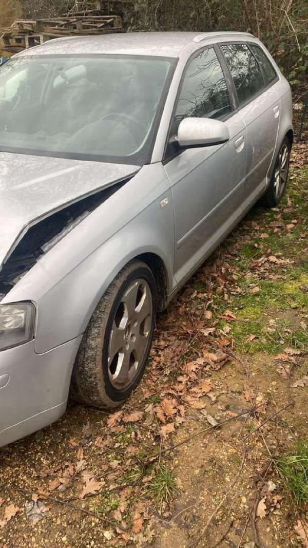 Grey Audi A3 2008 in Taurage, with an engine capacity of 2.00 L and mileage of 278 thousand km for 1750 €, photo 2 on AUTOMOTO.COM.LV