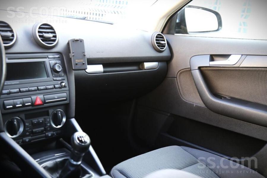 Pelēks Audi A3 2008 Rīga, ar dzinēja tilpumu 1.90 L un nobraukumu 254 tūkst. km par 3495 €, foto 10 vietnē AUTOMOTO.COM.LV