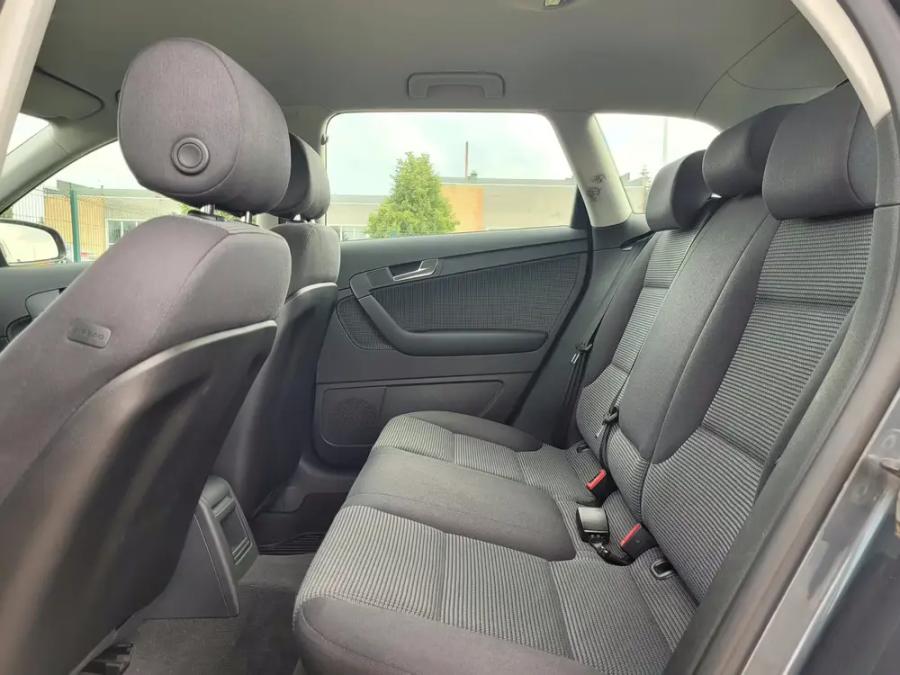 Grey Audi A3 2008 in Saldus, with an engine capacity of 1.90 L and mileage of 250 thousand km for 4800 €, photo 12 on AUTOMOTO.COM.LV